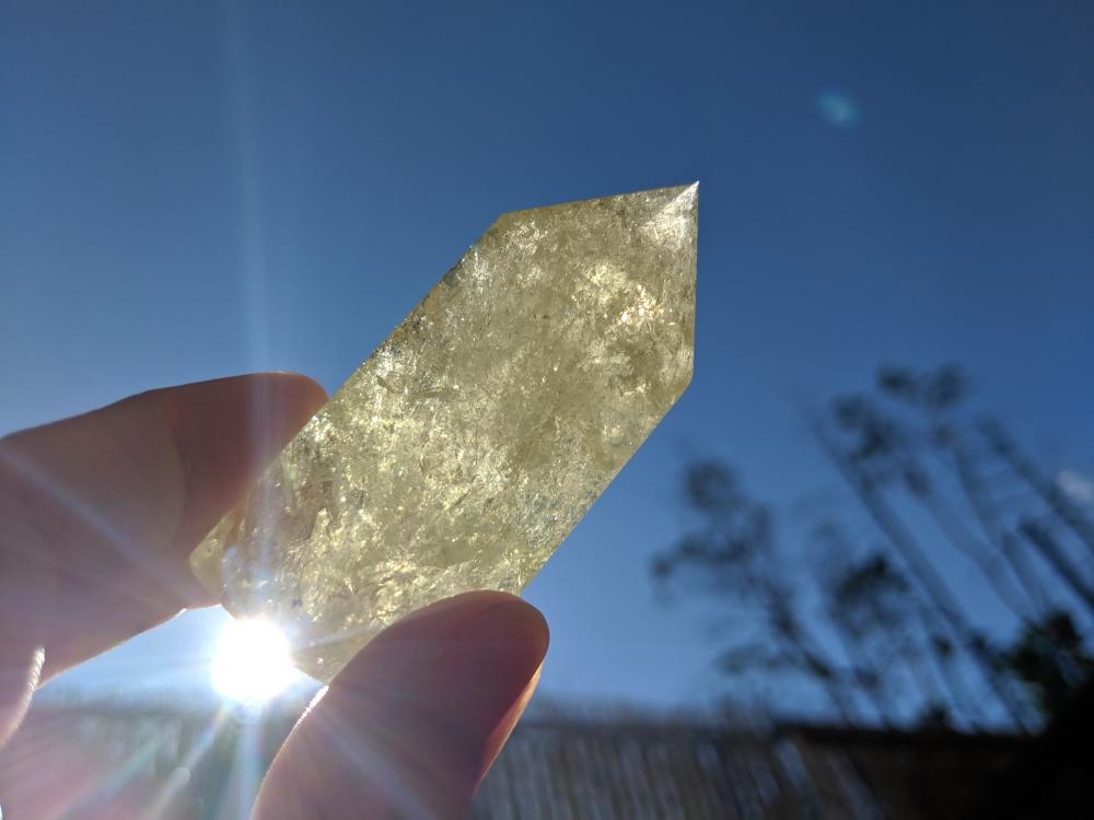Seven Powerful Crystals that Everyone Should Have